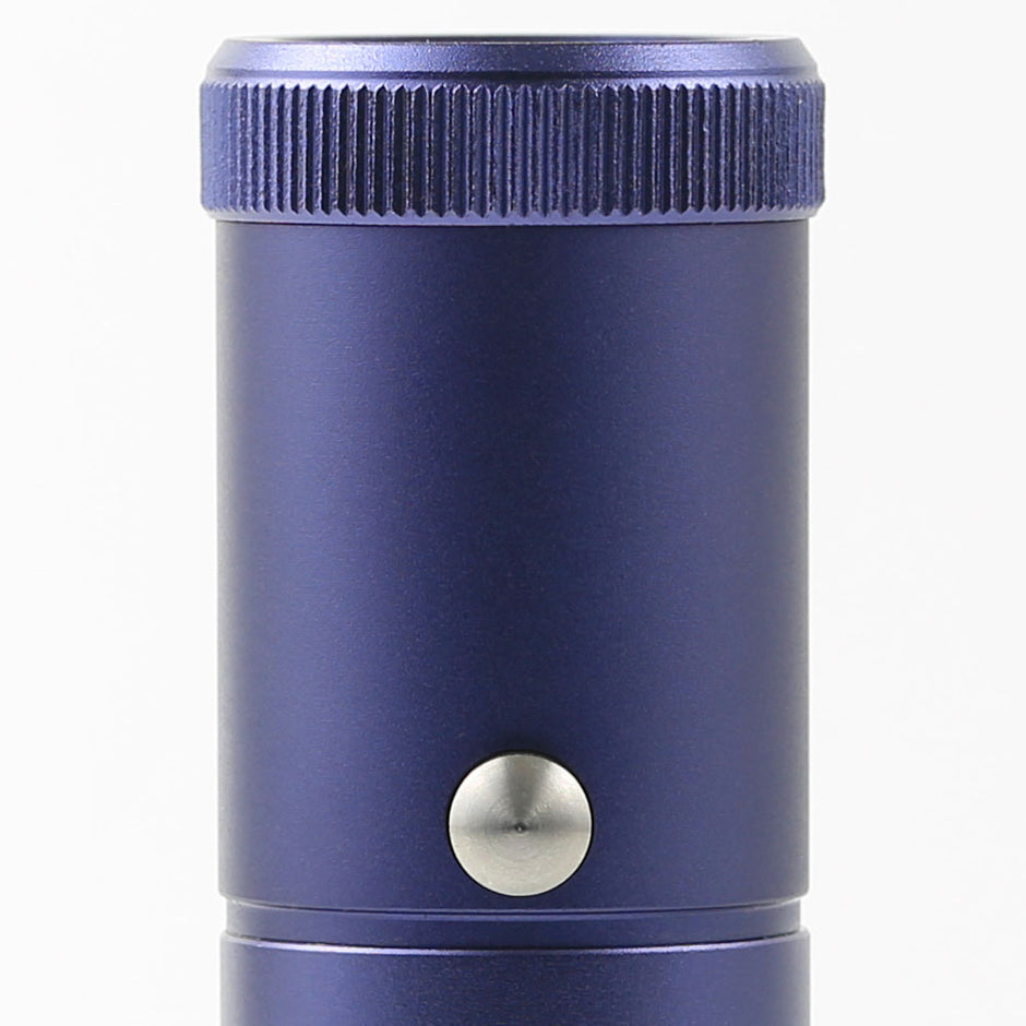 Red Light Therapy Torch | Portable Red Light Device – re-nū Smart Beauty